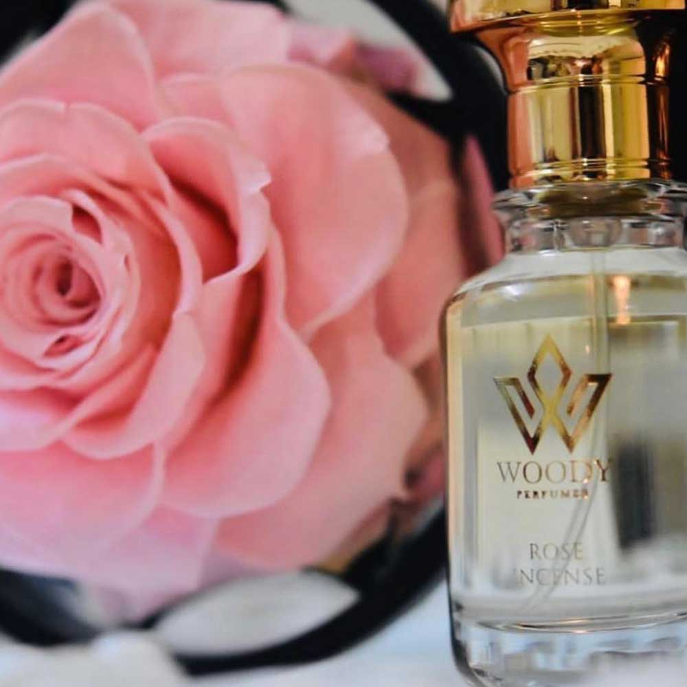 بخور الورد – Woody Perfumes